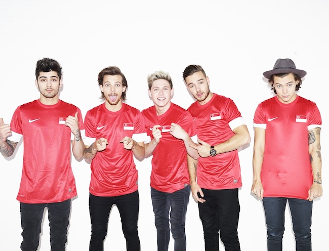One Direction In Singapore | 1D Tour 2015 | HoneyKids Asia