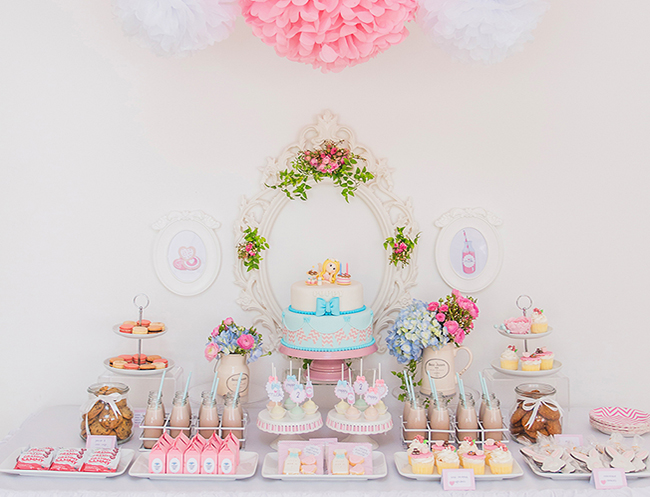 Red Carousel | Perfect party planning | HoneyKids Asia