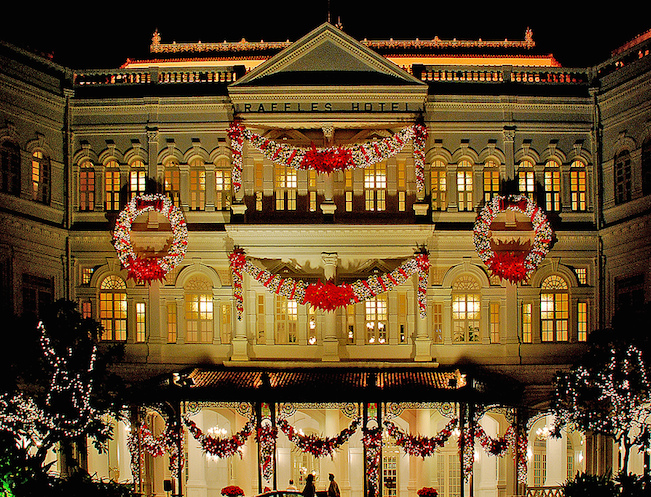 Raffles Hotel Christmas Carols | What's On | HoneyKids Asia