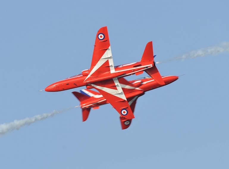 Red Arrows in Singapore 2016: Aerial display set for 15 October ...