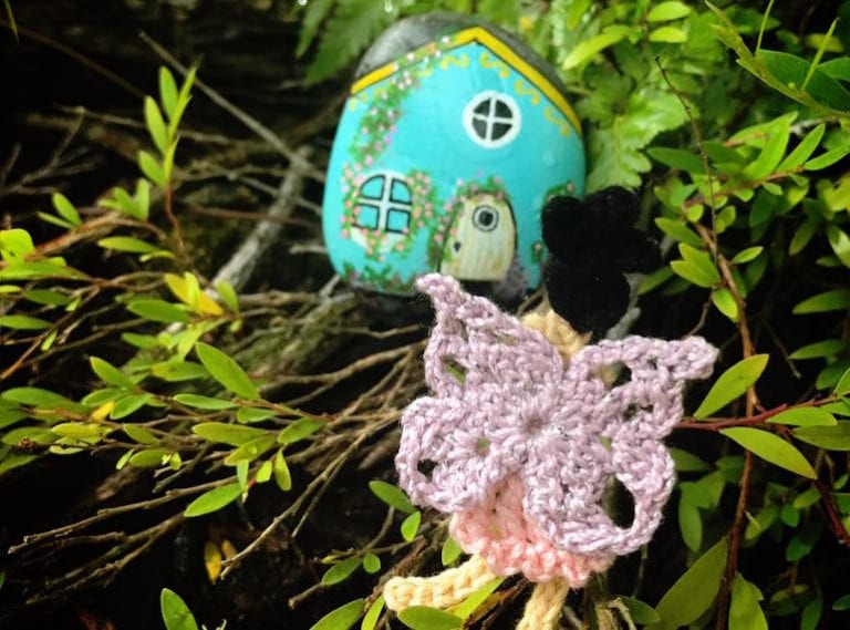 Rock hunting in Singapore: combining nature and craft for kids ...