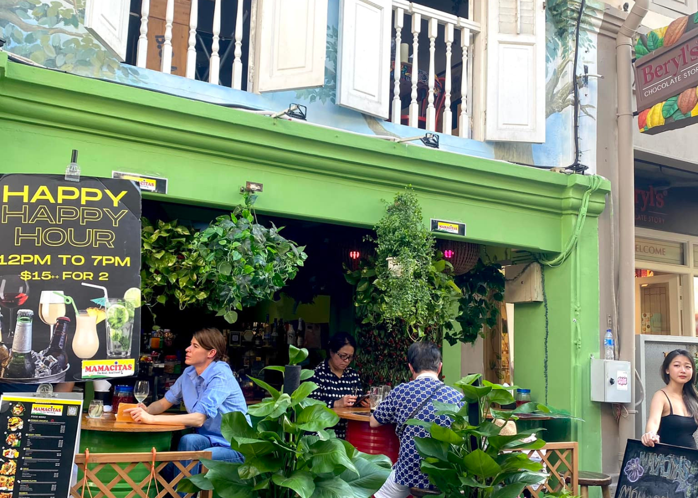 Guide to Haji Lane with kids: Best restaurants, cafes & things to do