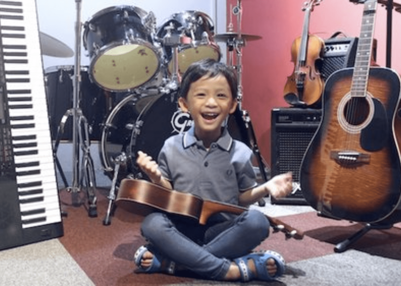 Best music lessons in Singapore for kids | HoneyKids Asia