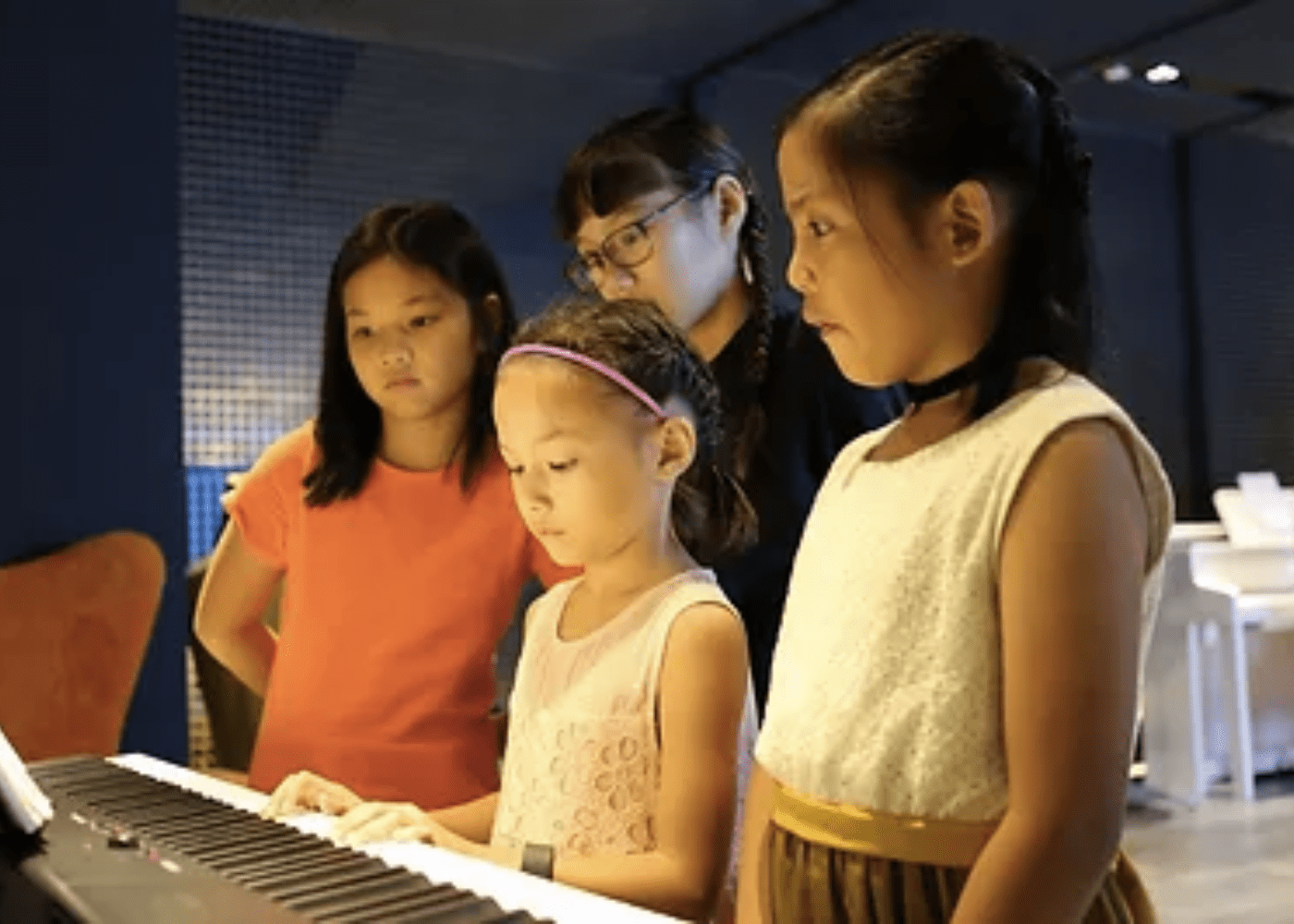 Best music lessons in Singapore for kids | HoneyKids Asia