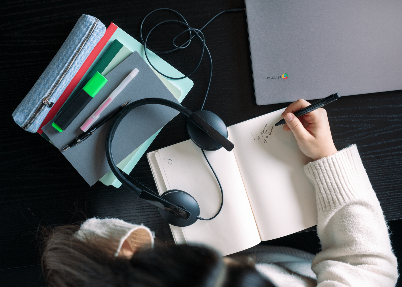 Drawing competition for kids in Singapore | HoneyKids Asia