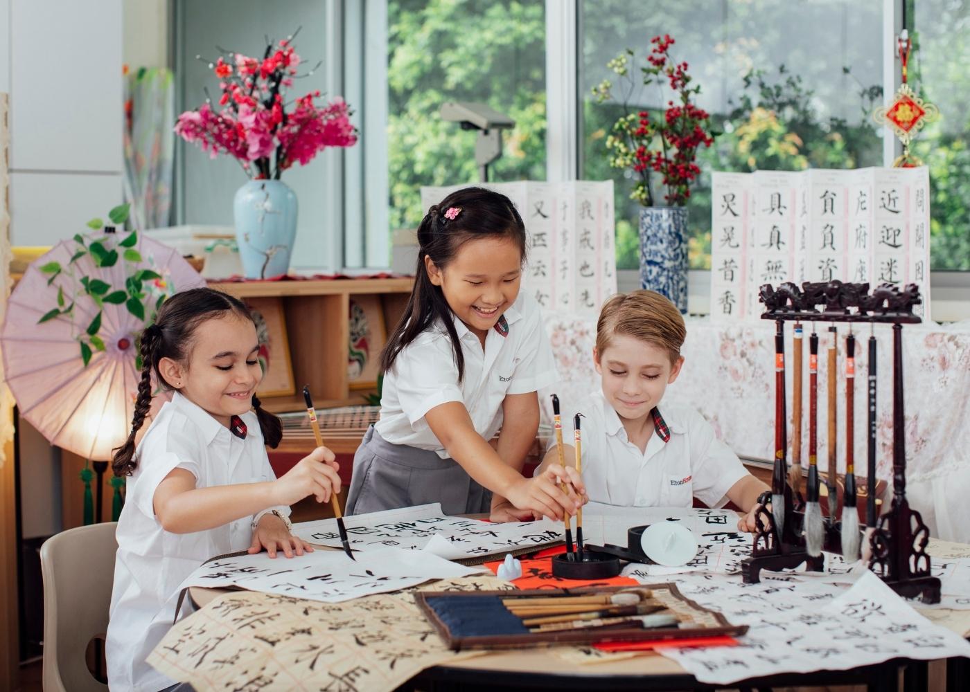 Bilingual education in International Schools Singapore | HoneyKids Asia
