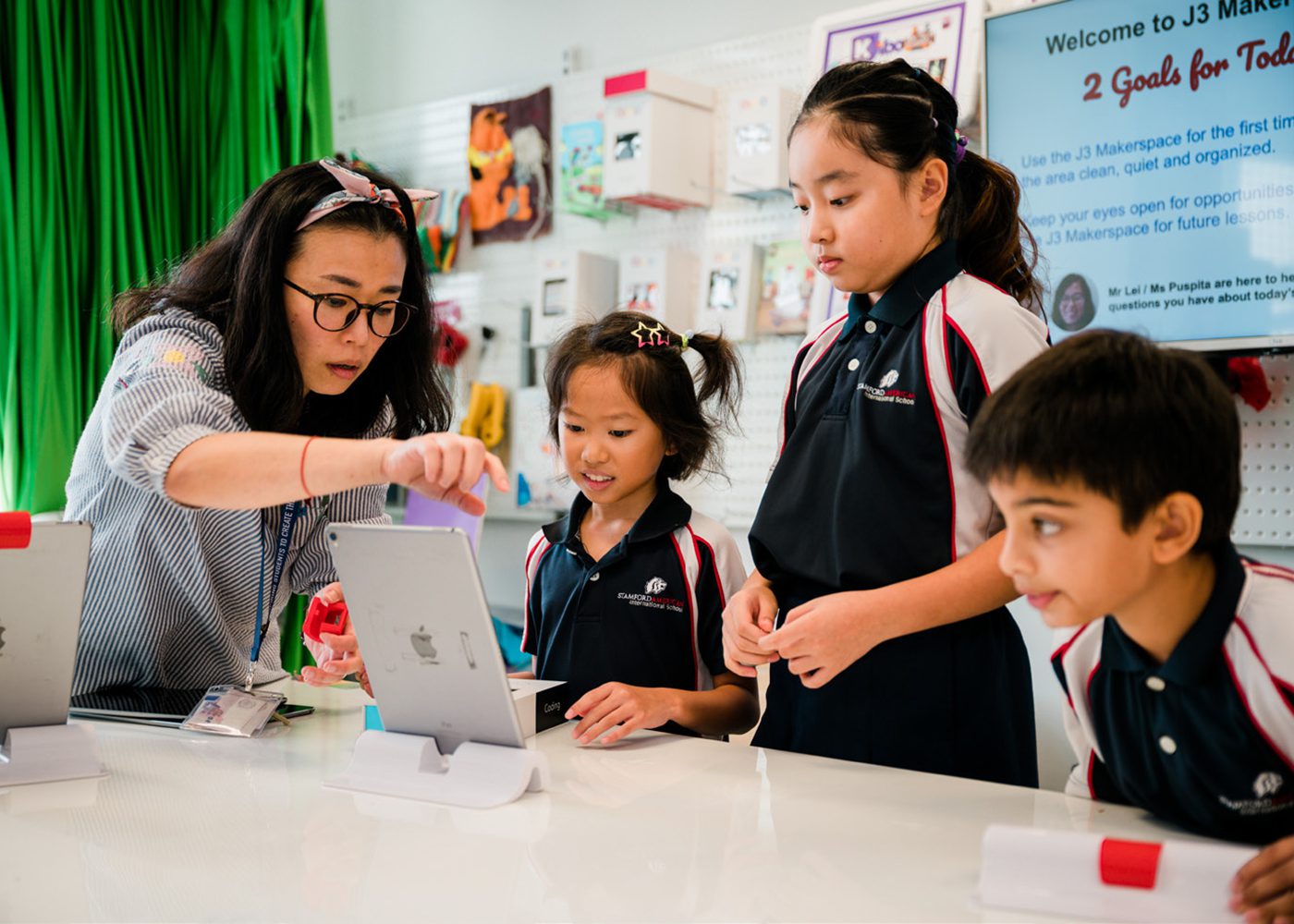 Stamford American International School bilingual program | HoneyKids Asia