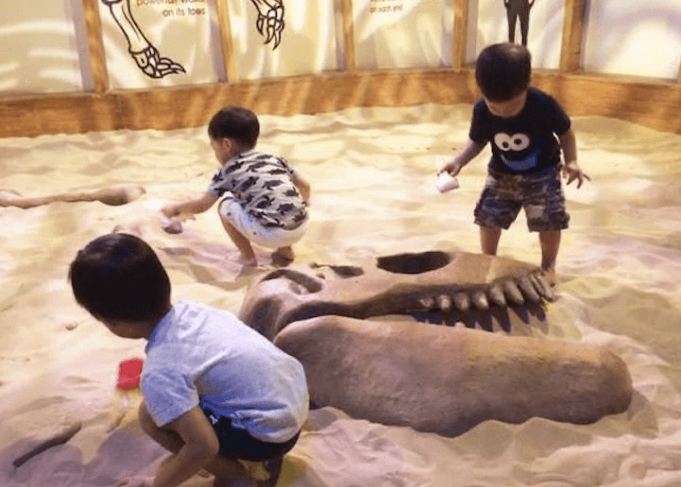 14 rawrsome places to find dinosaurs in Singapore|HoneyKids Asia