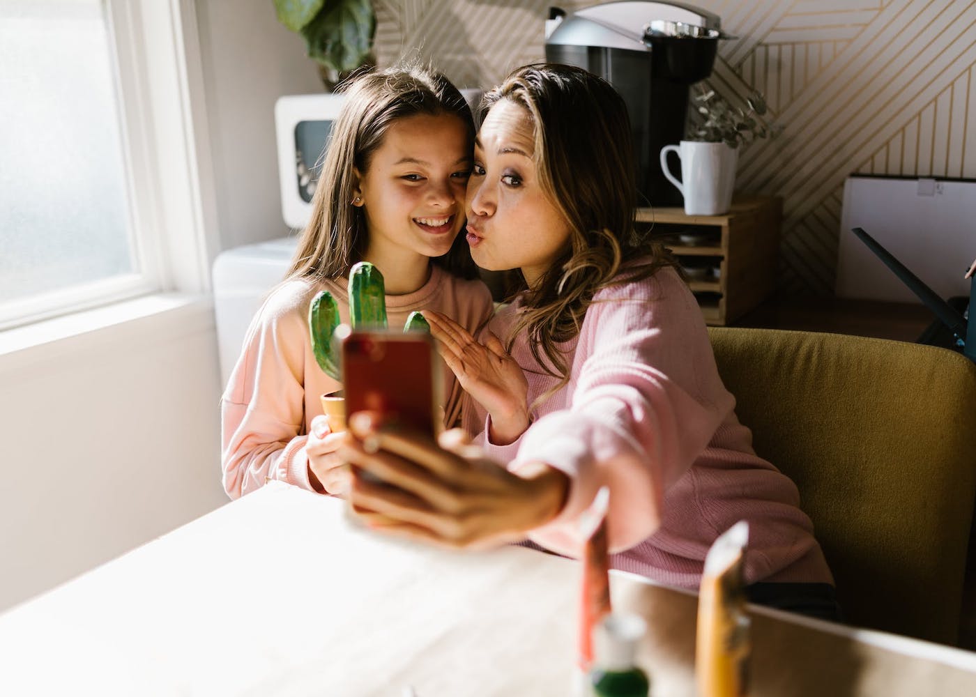 Putting your kids' photos on social media – yay or nay?