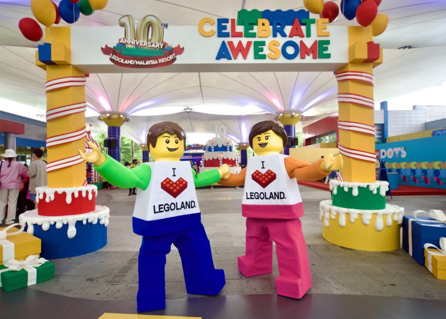 Celebrate Awesome this school holiday at Legoland Malaysia Resort’s ...