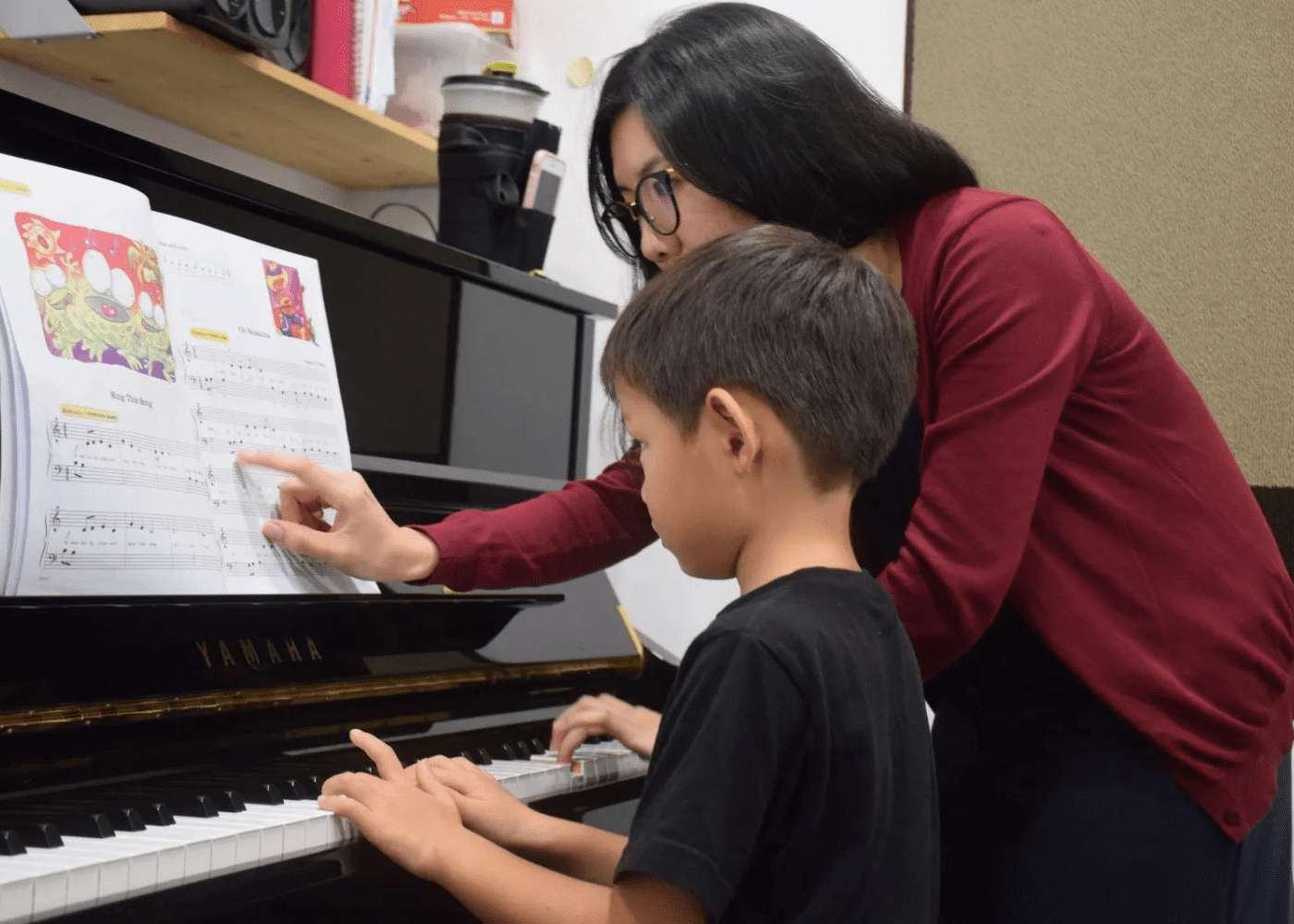 The best piano lessons for kids in Singapore | HoneyKids Asia