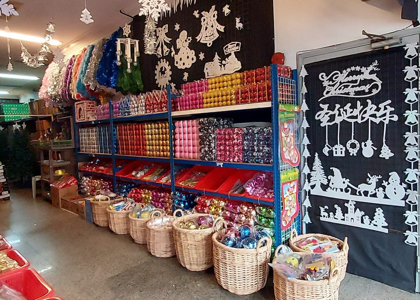 20 places to buy Christmas decorations & ornaments in Singapore
