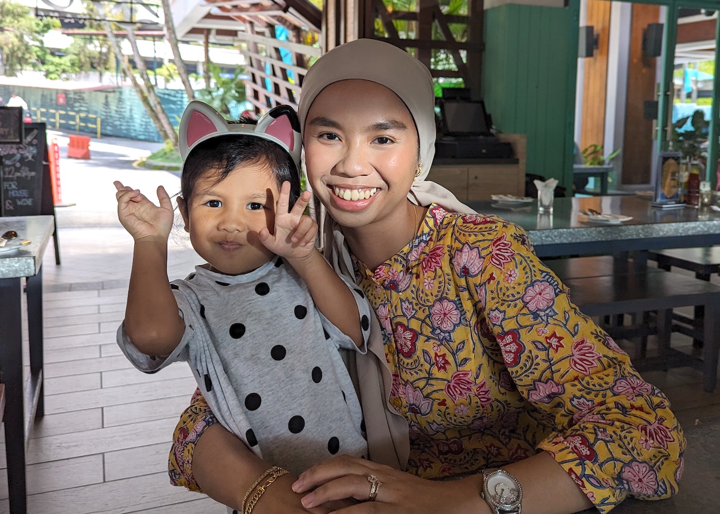Hello from the new HoneyKids Asia Editor, Syazana Hishamuddin