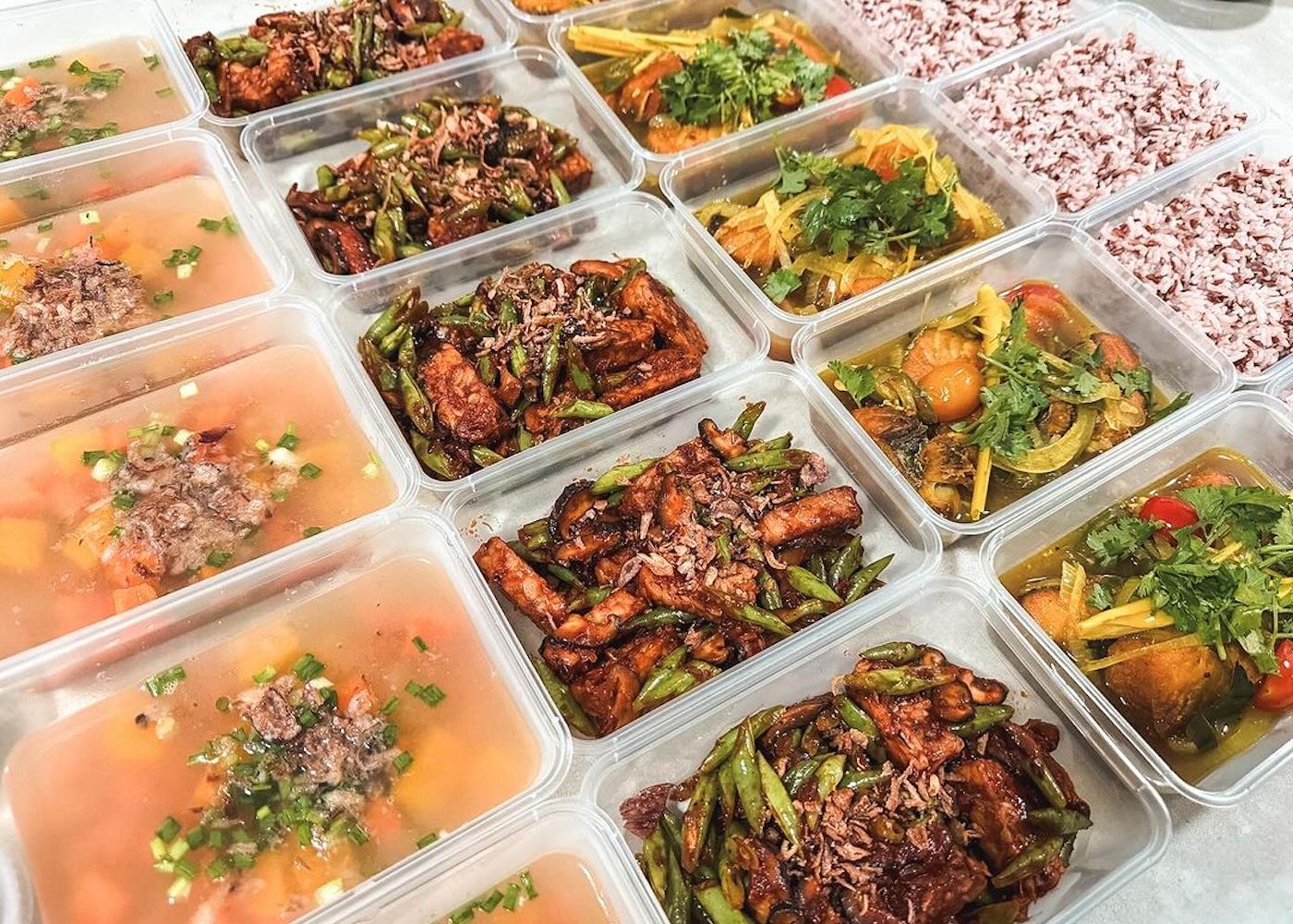 10 Confinement Food Services in Singapore: Chinese & Halal Confinement ...