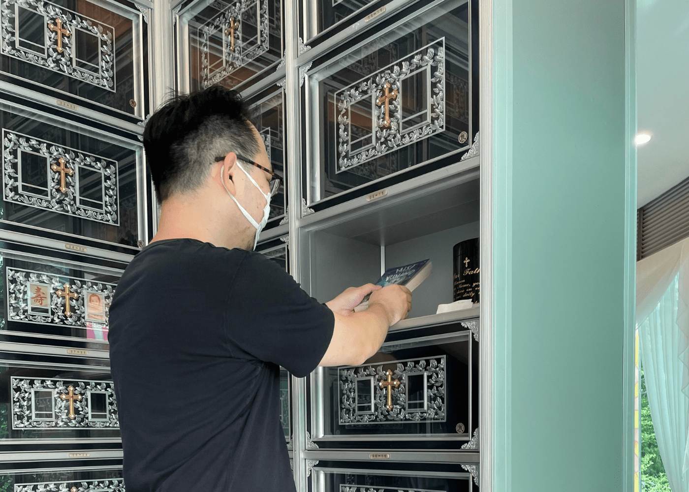 Why this local author wrote a YA novel about dementia