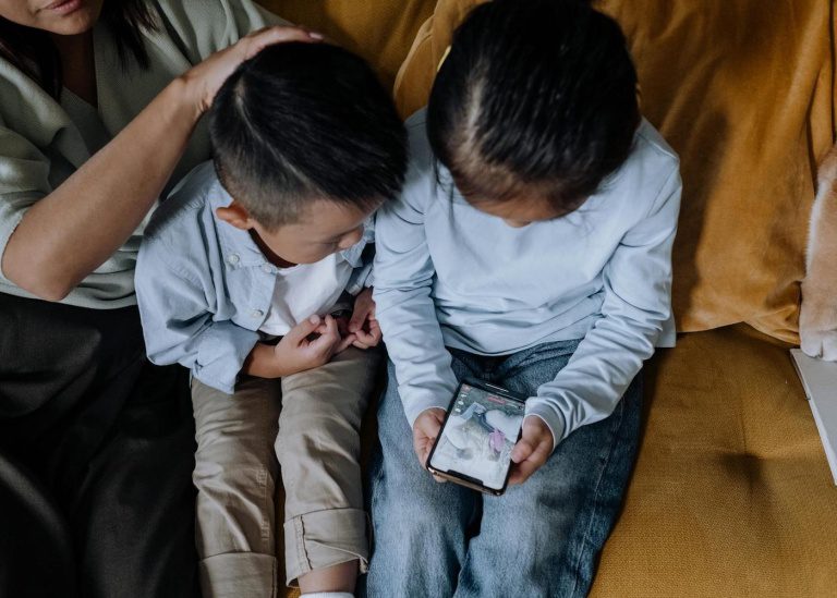 Gen Alpha slang: A guide for suaku parents | HoneyKids Asia