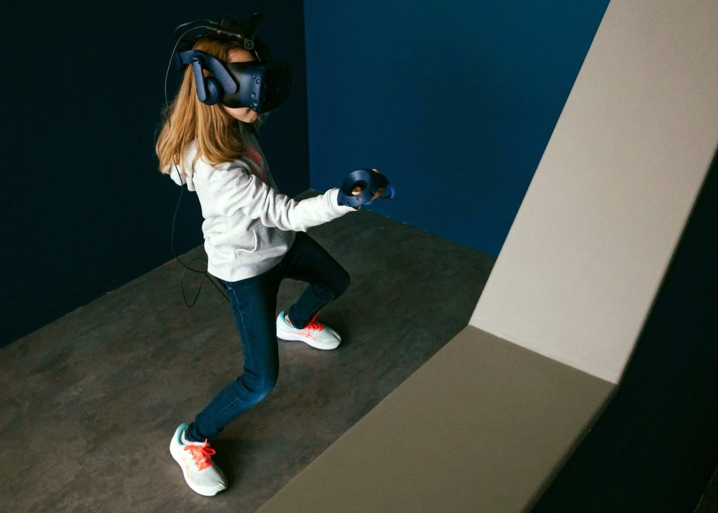 7 Places for VR Gaming in Singapore for adults and kids from $12