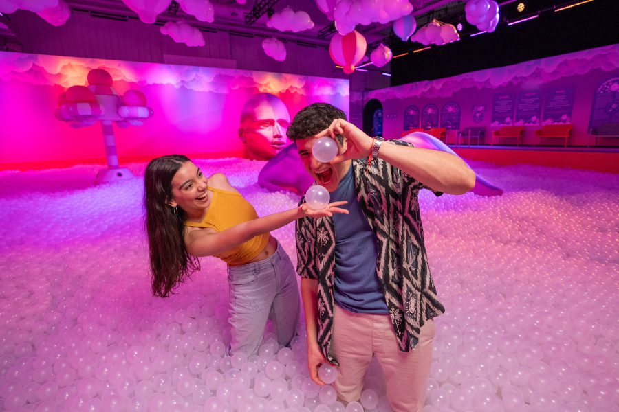 Bubble Planet: An Immersive Experience | HoneyKids Asia